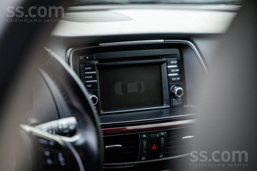 Black Mazda 6 2014 in Liepaja, with an engine capacity of 2.20 L and mileage of 236 thousand km for 6800 €, photo 8 on AUTOMOTO.COM.LV