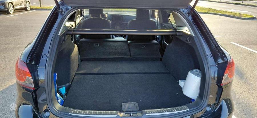 Black Mazda 6 2014 in Vilnius, with an engine capacity of 2.18 L and mileage of 168 thousand km for 6700 €, photo 22 on AUTOMOTO.COM.LV