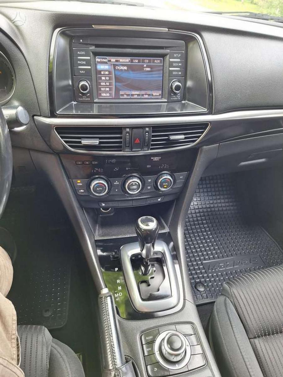 Melns Mazda 6 2014 Kelmė, ar dzinēja tilpumu 2.20 L un nobraukumu 253 tūkst. km par 4000 €, foto 9 vietnē AUTOMOTO.COM.LV