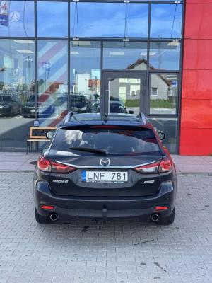 Black Mazda 6 2014 in Klaipeda, with an engine capacity of 2.18 L and mileage of 280 thousand km for 4950 €, photo 9 on AUTOMOTO.COM.LV