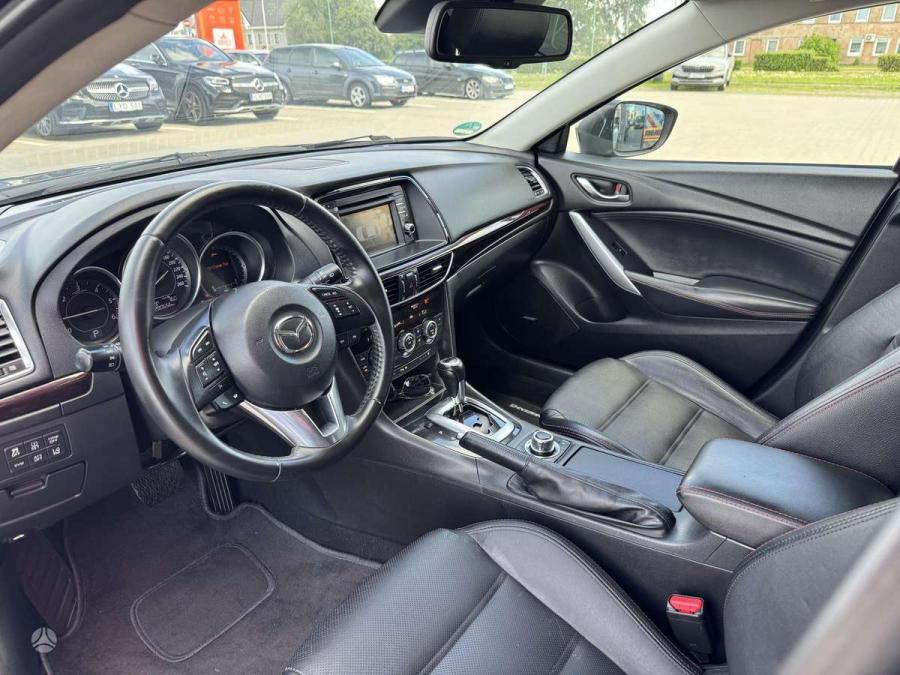 Black Mazda 6 2014 in Klaipeda, with an engine capacity of 2.18 L and mileage of 280 thousand km for 4950 €, photo 10 on AUTOMOTO.COM.LV