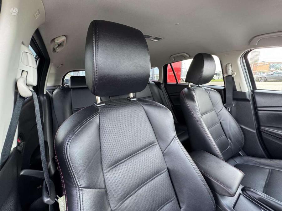 Black Mazda 6 2014 in Klaipeda, with an engine capacity of 2.18 L and mileage of 280 thousand km for 4950 €, photo 14 on AUTOMOTO.COM.LV