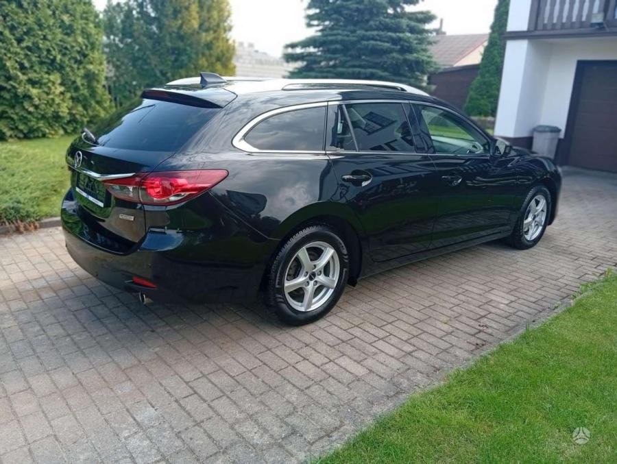 Melns Mazda 6 2014 Šauļi, ar dzinēja tilpumu 2.20 L un nobraukumu 188 tūkst. km par 7400 €, foto 9 vietnē AUTOMOTO.COM.LV