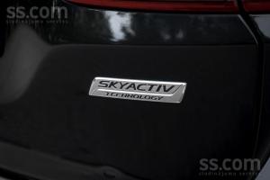 Black Mazda 6 2014 in Riga, with an engine capacity of 2.20 L and mileage of 237 thousand km for 5990 €, photo 16 on AUTOMOTO.COM.LV