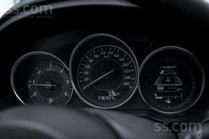 Black Mazda 6 2014 in Riga, with an engine capacity of 2.20 L and mileage of 237 thousand km for 5990 €, photo 33 on AUTOMOTO.COM.LV