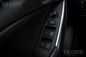 Black Mazda 6 2014 in Riga, with an engine capacity of 2.20 L and mileage of 237 thousand km for 5990 €, photo 52 on AUTOMOTO.COM.LV