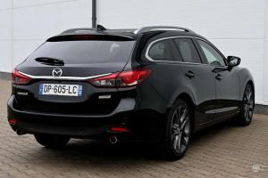 Black Mazda 6 2015 in Kretinga, with an engine capacity of 2.18 L and mileage of 178 thousand km for 8499 €, photo 8 on AUTOMOTO.COM.LV