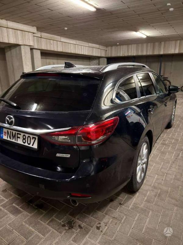 Melns Mazda 6 2015 Viļņa, ar dzinēja tilpumu 2.19 L un nobraukumu 209 tūkst. km par 8000 €, foto 8 vietnē AUTOMOTO.COM.LV
