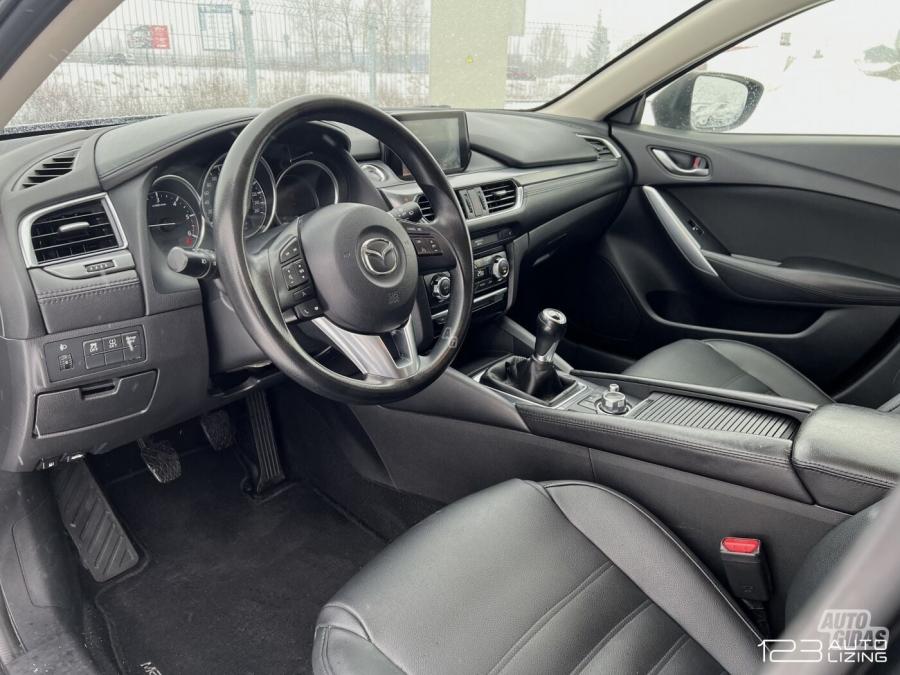 Black Mazda 6 2015 in Taurage, with an engine capacity of 2.20 L and mileage of 304 thousand km for 5999 €, photo 11 on AUTOMOTO.COM.LV