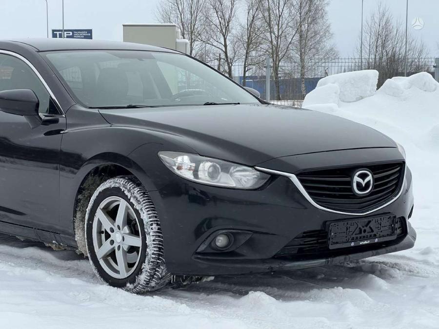 Black Mazda 6 2015 in Taurage, with an engine capacity of 2.19 L and mileage of 304 thousand km for 5999 €, photo 4 on AUTOMOTO.COM.LV