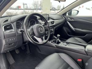 Black Mazda 6 2015 in Taurage, with an engine capacity of 2.19 L and mileage of 304 thousand km for 5999 €, photo 10 on AUTOMOTO.COM.LV