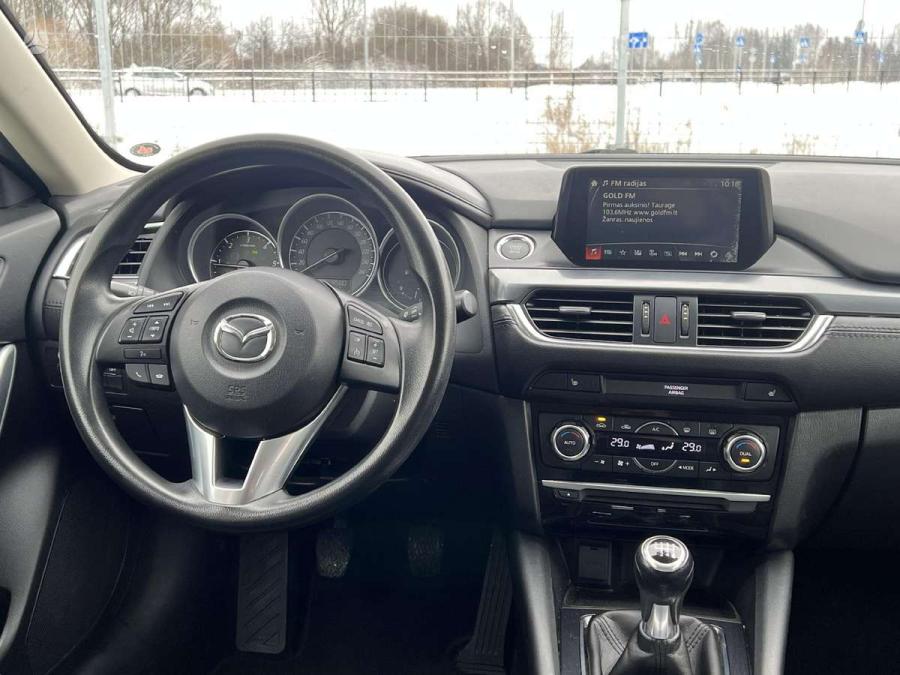 Black Mazda 6 2015 in Taurage, with an engine capacity of 2.19 L and mileage of 304 thousand km for 5999 €, photo 14 on AUTOMOTO.COM.LV