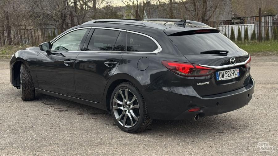 Melns Mazda 6 2015 Kupiškis, ar dzinēja tilpumu 2.20 L un nobraukumu 253 tūkst. km par 5500 €, foto 4 vietnē AUTOMOTO.COM.LV