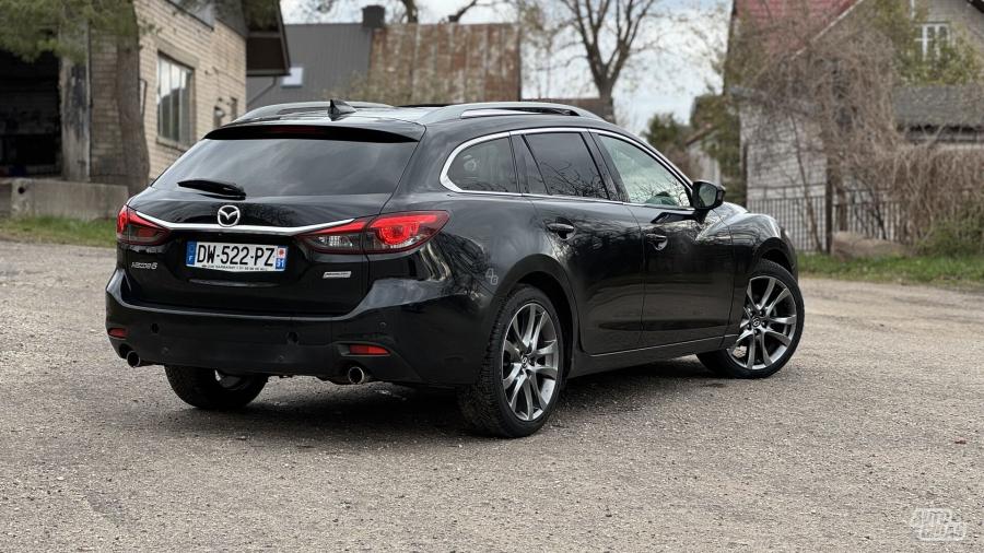 Melns Mazda 6 2015 Kupiškis, ar dzinēja tilpumu 2.20 L un nobraukumu 253 tūkst. km par 5500 €, foto 6 vietnē AUTOMOTO.COM.LV