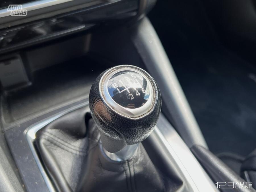 Melns Mazda 6 2015 Tauragė, ar dzinēja tilpumu 2.20 L un nobraukumu 304 tūkst. km par 5500 €, foto 20 vietnē AUTOMOTO.COM.LV