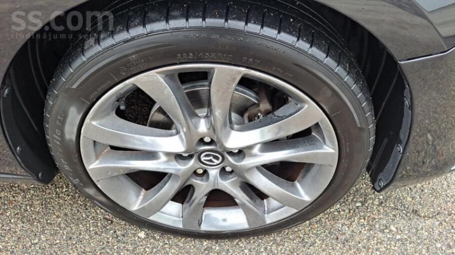 Melns Mazda 6 2015 Rīga, ar dzinēja tilpumu 2.20 L un nobraukumu 194 tūkst. km par 10450 €, foto 4 vietnē AUTOMOTO.COM.LV