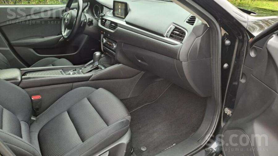 Melns Mazda 6 2015 Rīga, ar dzinēja tilpumu 2.20 L un nobraukumu 194 tūkst. km par 10450 €, foto 24 vietnē AUTOMOTO.COM.LV