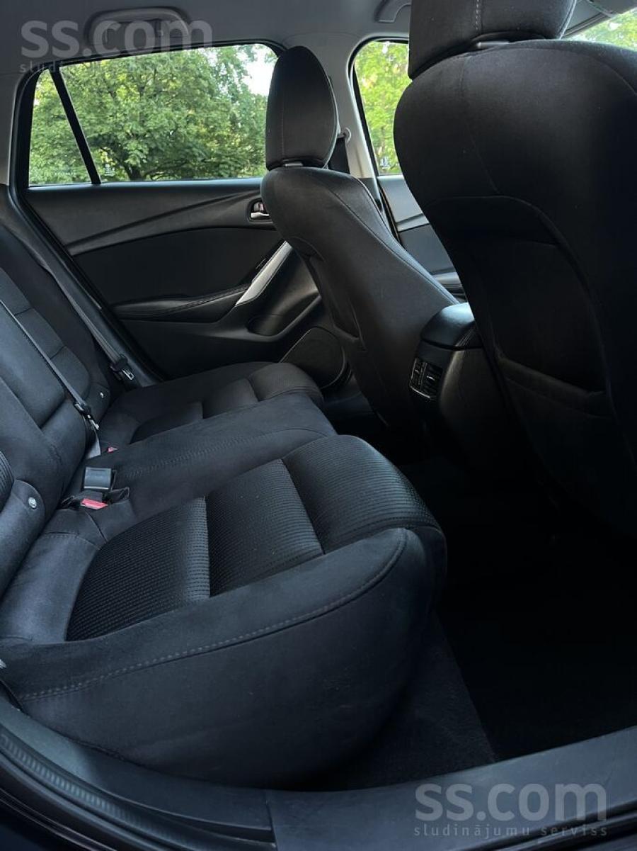 Black Mazda 6 2015 in Riga, with an engine capacity of 2.20 L and mileage of 167 thousand km for 7250 €, photo 9 on AUTOMOTO.COM.LV