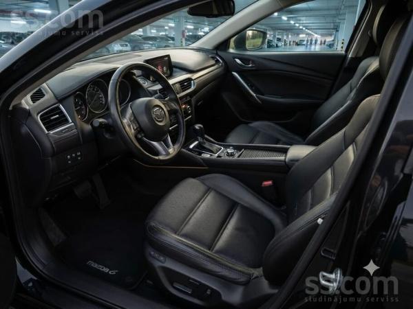 Black Mazda 6 2015 in Jelgava, with an engine capacity of 2.20 L and mileage of 201 thousand km for 6900 €, photo 4 on AUTOMOTO.COM.LV