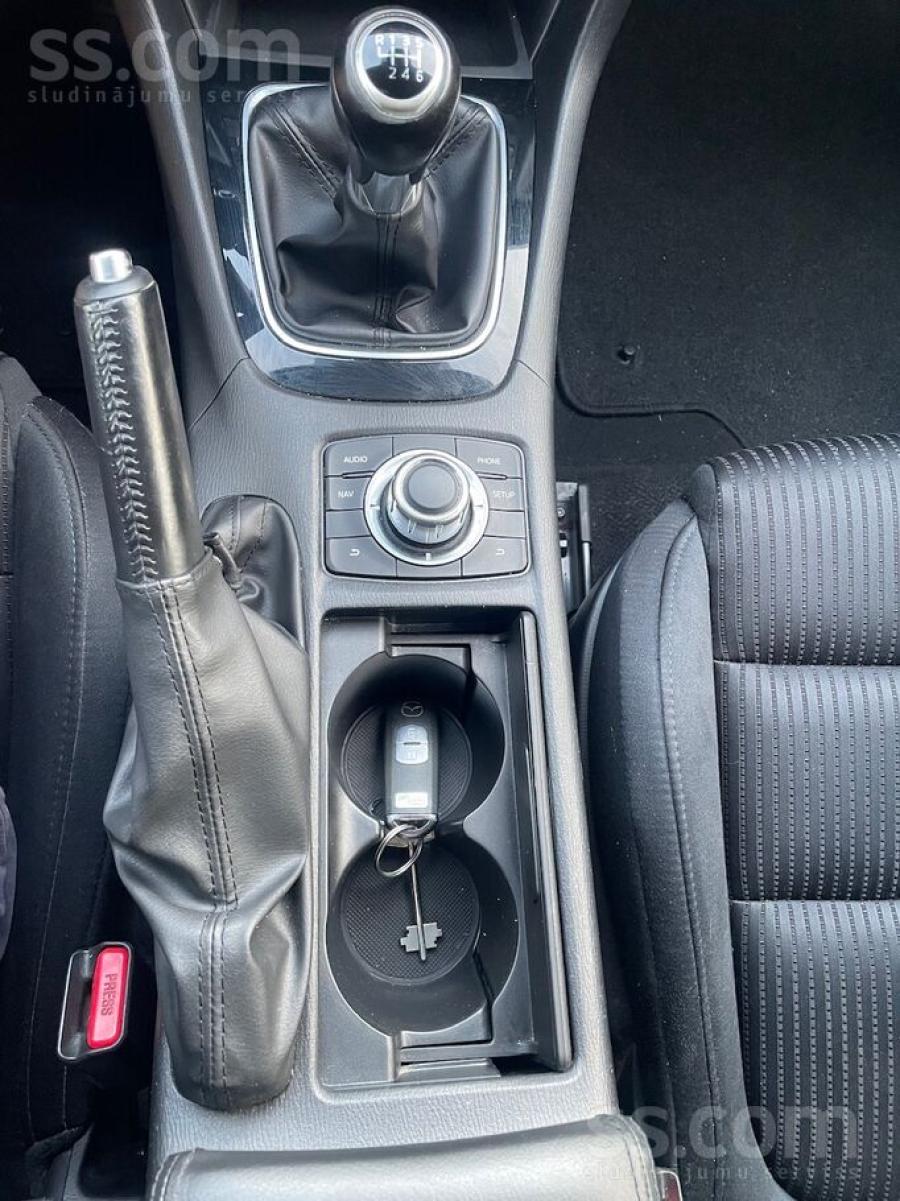 Black Mazda 6 2015 in Riga, with an engine capacity of 2.20 L and mileage of 245 thousand km for 5900 €, photo 10 on AUTOMOTO.COM.LV