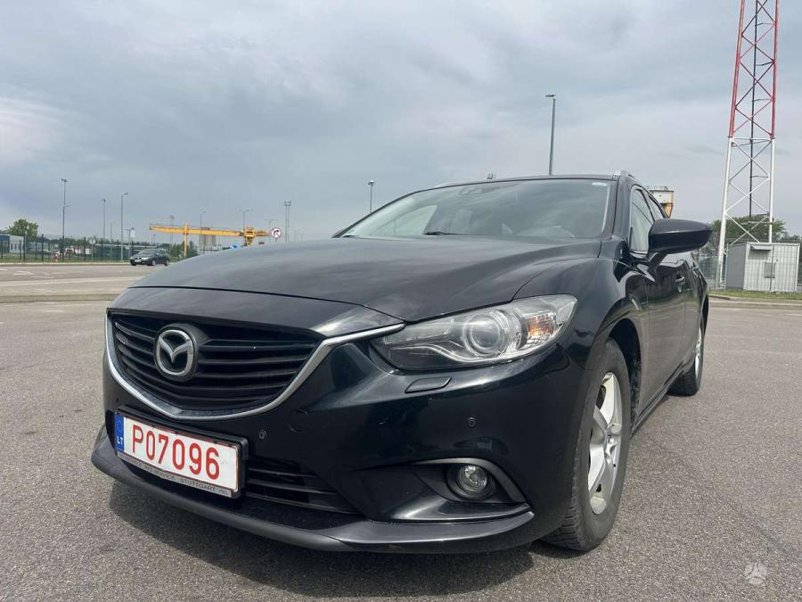 Black Mazda 6 2015 in Kaunas, with an engine capacity of 2.18 L and mileage of 246 thousand km for 3990 €, photo 10 on AUTOMOTO.COM.LV