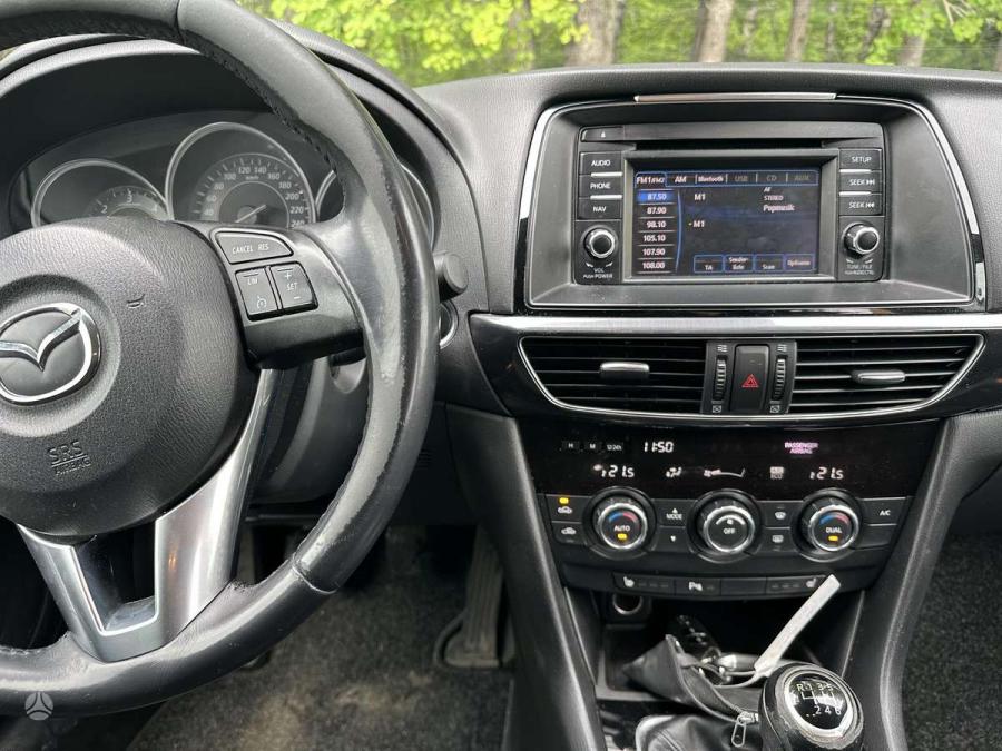 Black Mazda 6 2015 in Kaunas, with an engine capacity of 2.18 L and mileage of 246 thousand km for 3990 €, photo 15 on AUTOMOTO.COM.LV