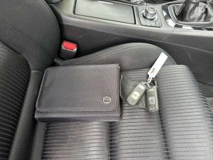 Black Mazda 6 2015 in Kaunas, with an engine capacity of 2.18 L and mileage of 246 thousand km for 3990 €, photo 16 on AUTOMOTO.COM.LV