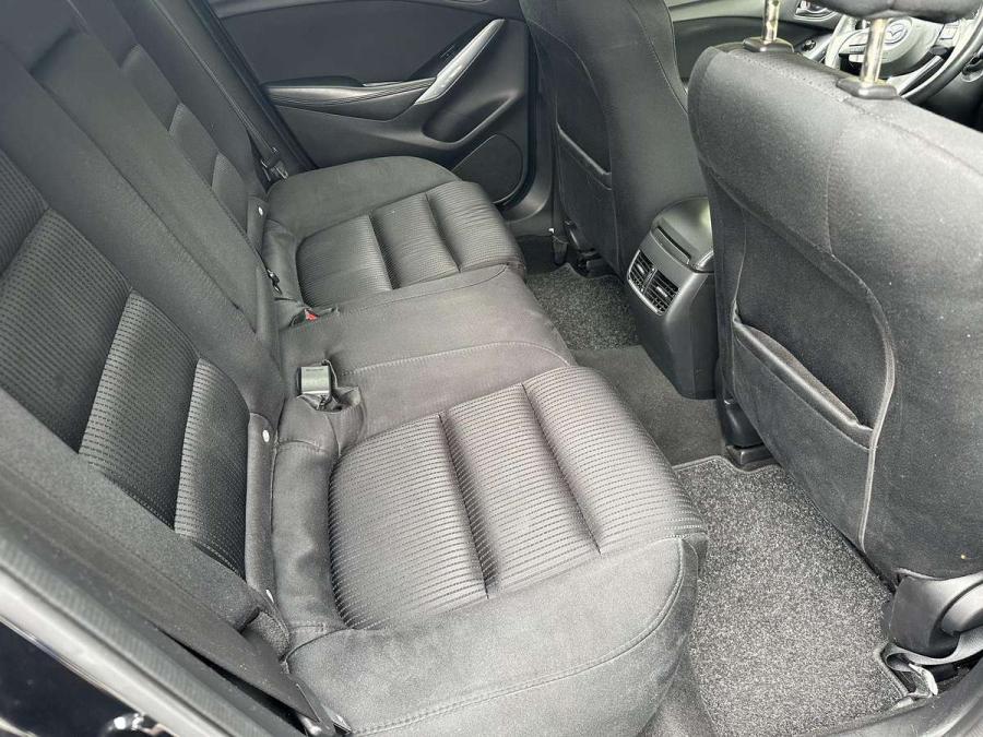 Black Mazda 6 2015 in Kaunas, with an engine capacity of 2.18 L and mileage of 246 thousand km for 3990 €, photo 20 on AUTOMOTO.COM.LV