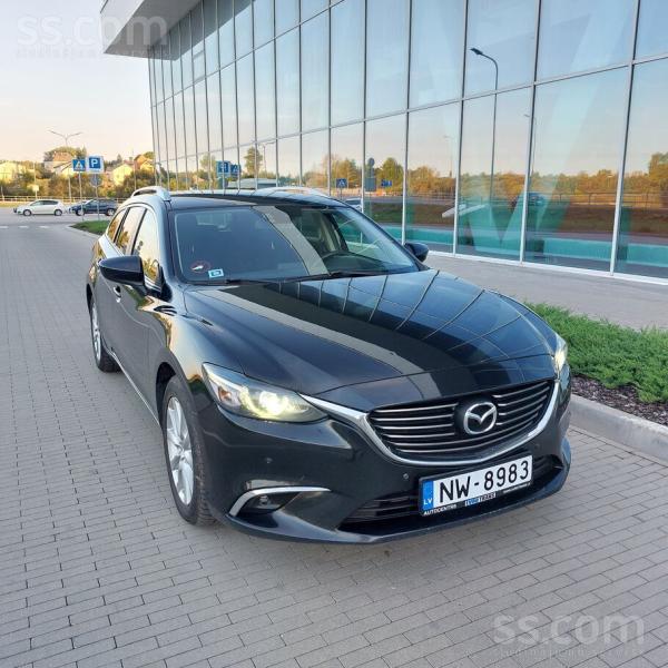 Black Mazda 6 2016 in Rezekne, with an engine capacity of 2.20 L and mileage of 308 thousand km for 4950 €, photo 2 on AUTOMOTO.COM.LV