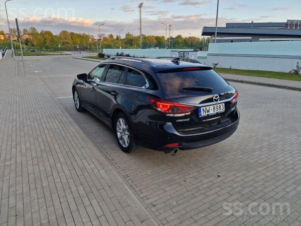 Black Mazda 6 2016 in Rezekne, with an engine capacity of 2.20 L and mileage of 308 thousand km for 4950 €, photo 3 on AUTOMOTO.COM.LV