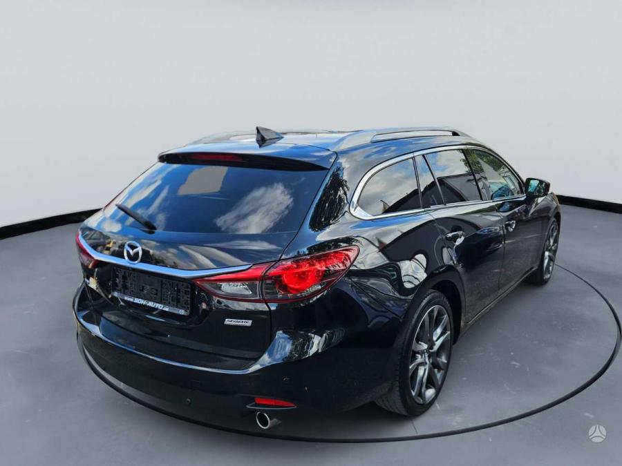 Black Mazda 6 2017 in Marijampole, with an engine capacity of 2.49 L and mileage of 221 thousand km for 10700 €, photo 6 on AUTOMOTO.COM.LV