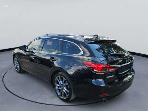 Black Mazda 6 2017 in Marijampole, with an engine capacity of 2.49 L and mileage of 221 thousand km for 10700 €, photo 8 on AUTOMOTO.COM.LV