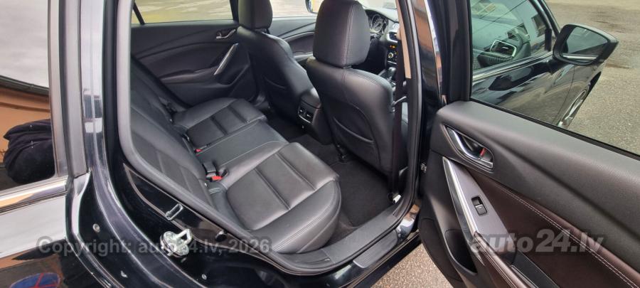 Melns Mazda 6 2018 Tallina, ar dzinēja tilpumu 2.20 L un nobraukumu 174 tūkst. km par 12990 €, foto 23 vietnē AUTOMOTO.COM.LV