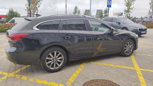 Black Mazda 6 2019 in Vilnius, with an engine capacity of 2.19 L and mileage of 314 thousand km for 7900 €, photo 4 on AUTOMOTO.COM.LV