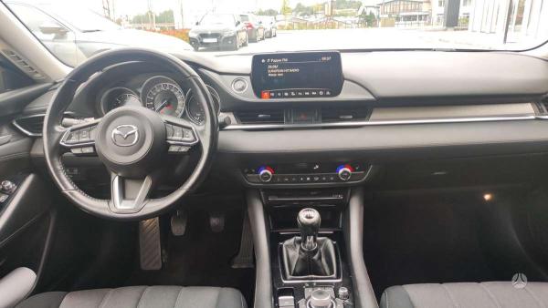 Mazda 6 2019 Viļņa vietnē Melns Mazda 6 2019 Viļņa, ar dzinēja tilpumu 2.19 L un nobraukumu 314 tūkst. km par 7900 €, foto 9 vietnē AUTOMOTO.COM.LV