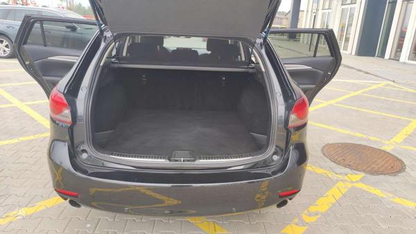 Black Mazda 6 2019 in Vilnius, with an engine capacity of 2.19 L and mileage of 314 thousand km for 7900 €, photo 6 on AUTOMOTO.COM.LV