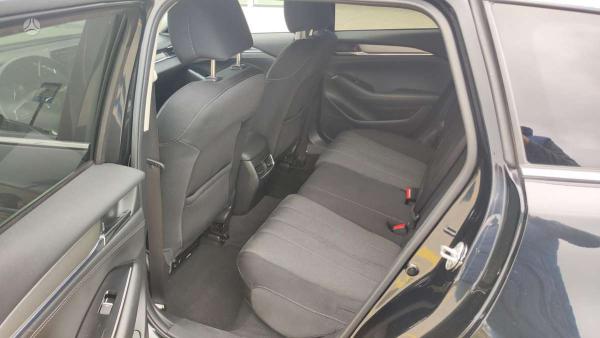 Black Mazda 6 2019 in Vilnius, with an engine capacity of 2.19 L and mileage of 314 thousand km for 7900 €, photo 8 on AUTOMOTO.COM.LV