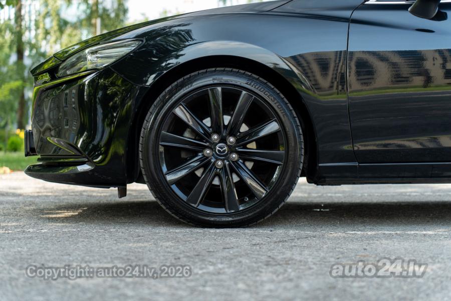 Black Mazda 6 2023 in Tallinn, with an engine capacity of 2.50 L and mileage of 35 thousand km for 28390 €, photo 9 on AUTOMOTO.COM.LV
