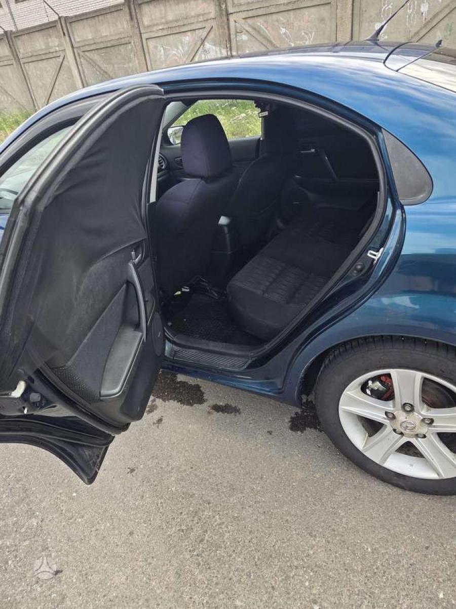 Blue Mazda 6 2007 in Klaipeda, with an engine capacity of 2.00 L and mileage of 290 thousand km for 950 €, photo 4 on AUTOMOTO.COM.LV