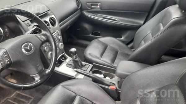 Zils Mazda 6 2003 Rīga, ar dzinēja tilpumu 2.20 L un nobraukumu 299 tūkst. km par 500 €, foto 8 vietnē AUTOMOTO.COM.LV