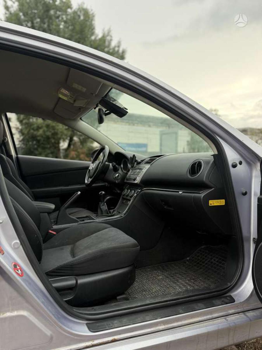 Blue Mazda 6 2008 in Vilnius, with an engine capacity of 2.00 L and mileage of 278 thousand km for 850 €, photo 7 on AUTOMOTO.COM.LV