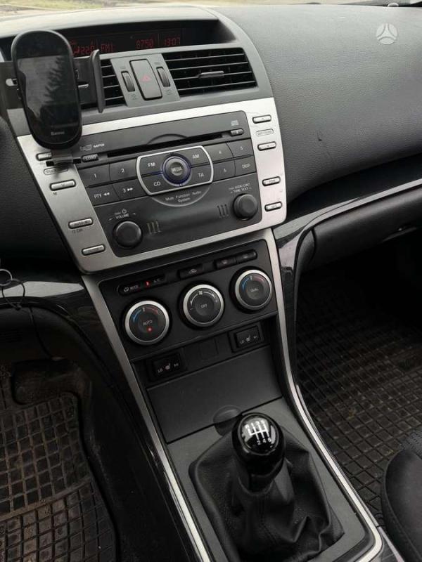 Zils Mazda 6 2008 Viļņa, ar dzinēja tilpumu 2.00 L un nobraukumu 278 tūkst. km par 850 €, foto 8 vietnē AUTOMOTO.COM.LV