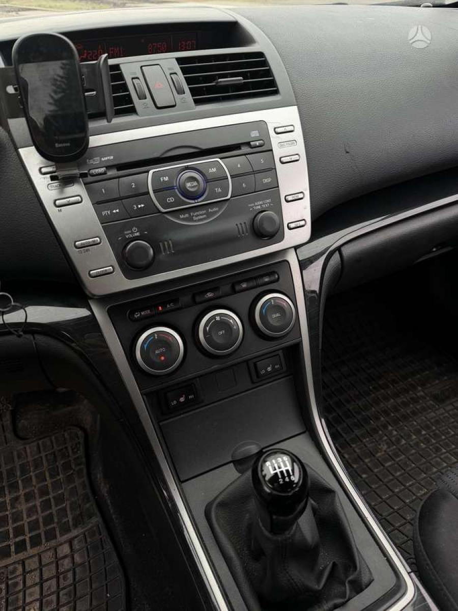 Blue Mazda 6 2008 in Vilnius, with an engine capacity of 2.00 L and mileage of 278 thousand km for 850 €, photo 9 on AUTOMOTO.COM.LV