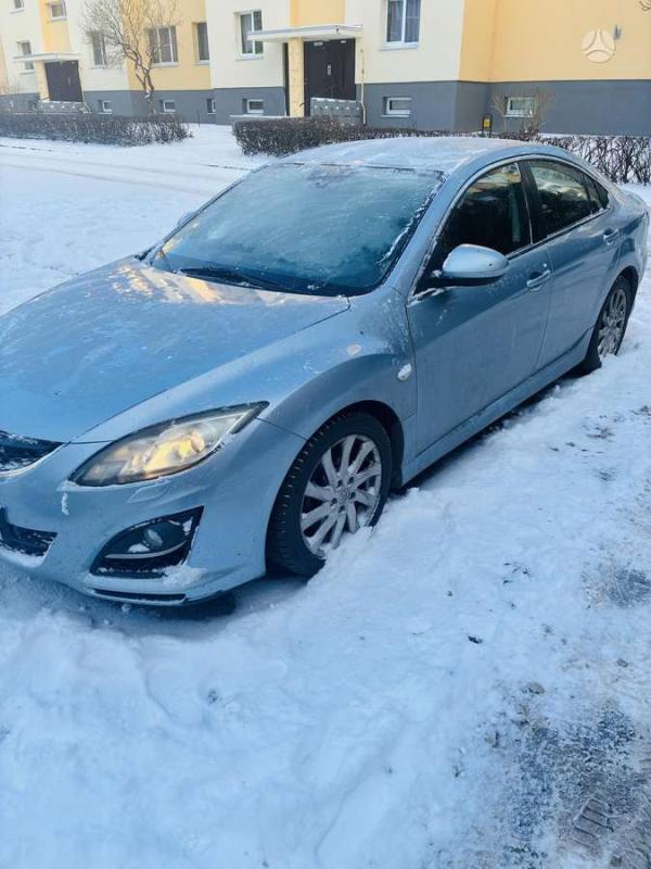 Blue Mazda 6 2011 in Panevezys, with an engine capacity of 2.18 L and mileage of 252 thousand km for 1800 €, photo 2 on AUTOMOTO.COM.LV
