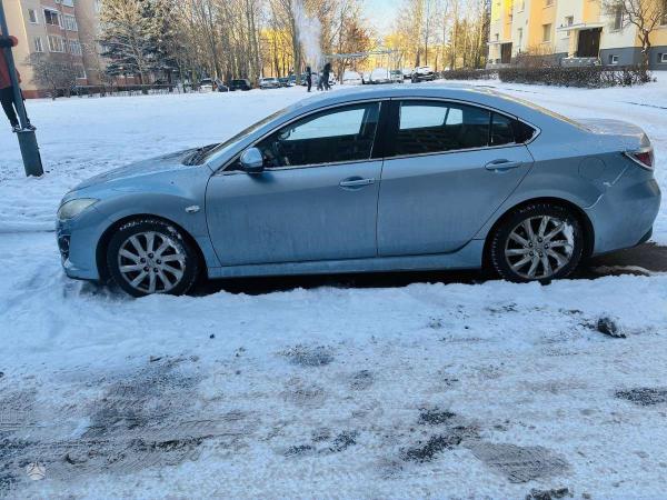 Blue Mazda 6 2011 in Panevezys, with an engine capacity of 2.18 L and mileage of 252 thousand km for 1800 €, photo 4 on AUTOMOTO.COM.LV
