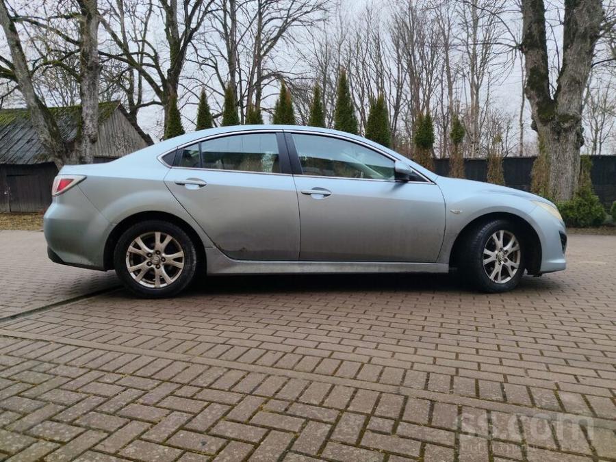 Blue Mazda 6 2011 in Saldus, with an engine capacity of 2.20 L and mileage of 411 thousand km for 1350 €, photo 5 on AUTOMOTO.COM.LV