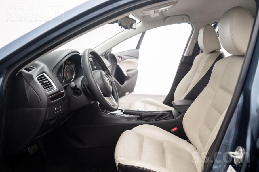 Zils Mazda 6 2013 Rīga, ar dzinēja tilpumu 2.20 L un nobraukumu 239 tūkst. km par 6699 €, foto 8 vietnē AUTOMOTO.COM.LV