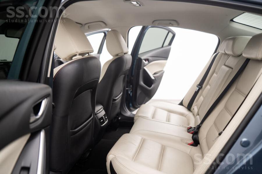 Zils Mazda 6 2013 Rīga, ar dzinēja tilpumu 2.20 L un nobraukumu 239 tūkst. km par 6699 €, foto 9 vietnē AUTOMOTO.COM.LV