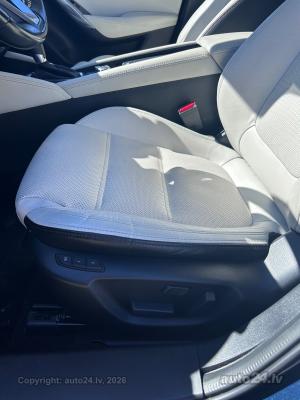 Zils Mazda 6 2018 Tallina, ar dzinēja tilpumu 2.20 L un nobraukumu 188 tūkst. km par 16990 €, foto 11 vietnē AUTOMOTO.COM.LV