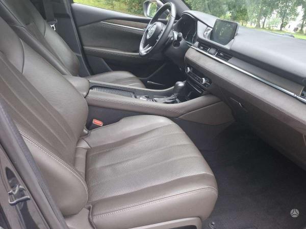 Zils Mazda 6 2021 Tauragė, ar dzinēja tilpumu 2.19 L un nobraukumu 186 tūkst. km par 12000 €, foto 9 vietnē AUTOMOTO.COM.LV
